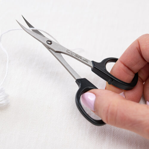 KAI 5100C 4" curved scissors - Lia Griffith for Felt Paper Scissors