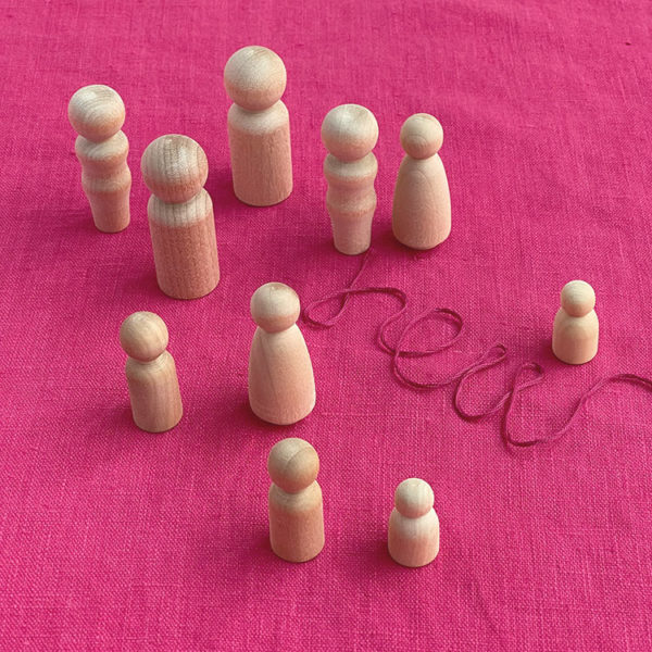 Natural Wood Peg Doll Family - Lia Griffith
